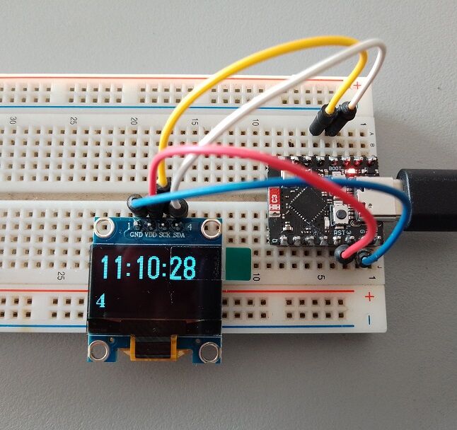 ESP32-C3 Super Mini Real-Time Clock with OLED Display